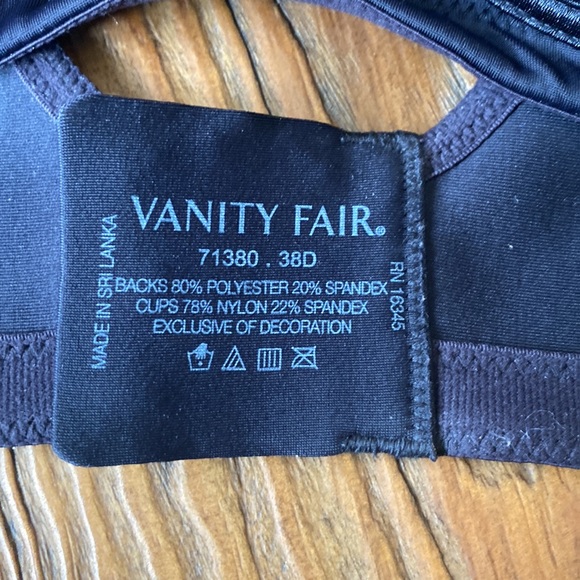 Vanity Fair | Intimates & Sleepwear | Black Vanity Fair Bra | Poshmark